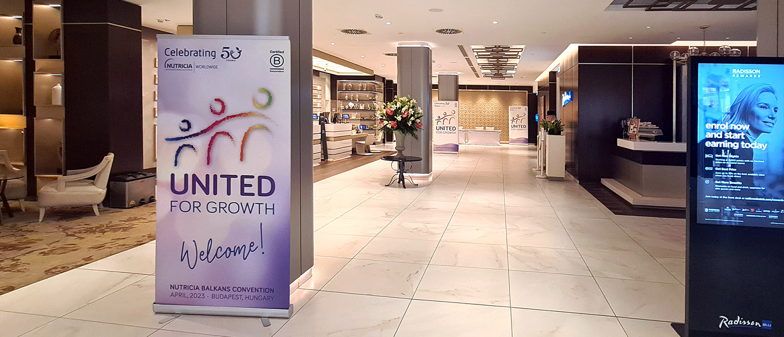 Roll-up Design: Portable Branding Solution for event marketing